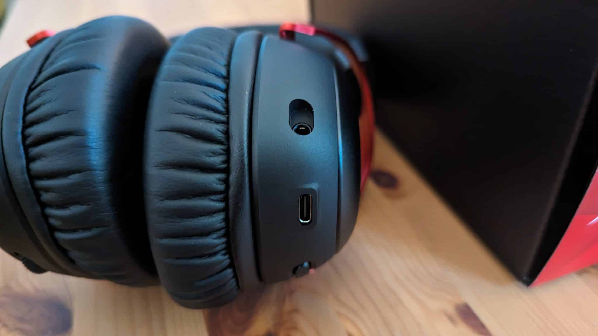 HyperX Cloud III Wireless review - GAMINGDEPUTY