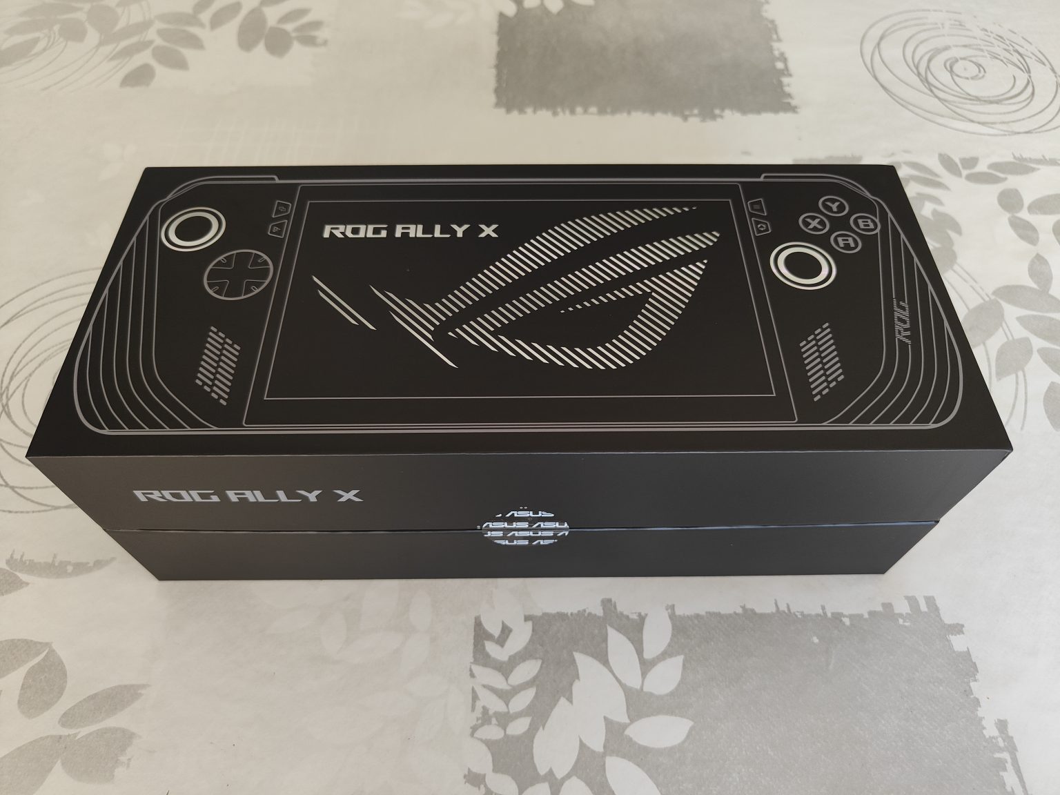 Test Asus ROG Ally X - Une version améliorée qui en fait l'une des ...